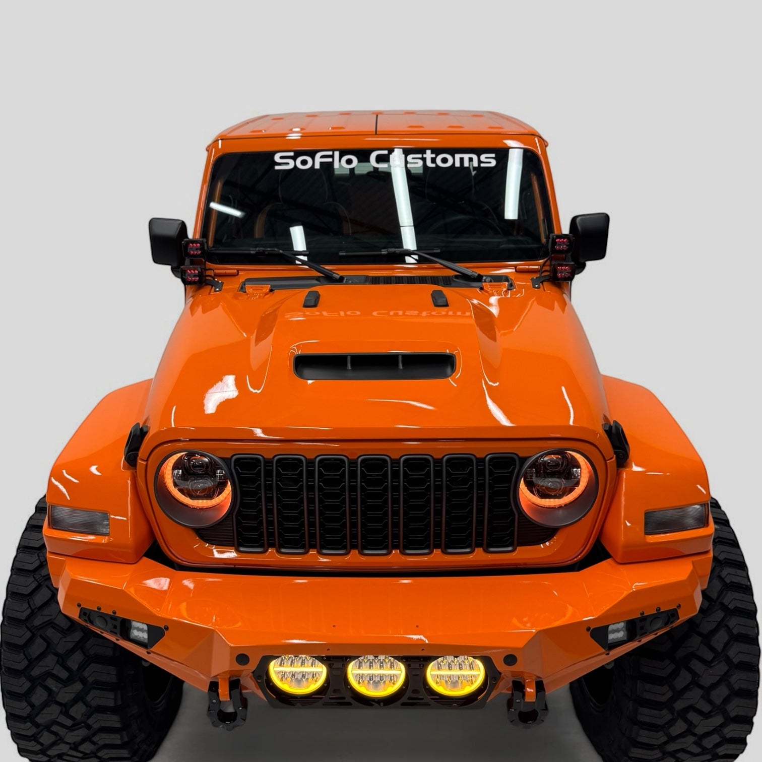 Jeep Gladiator Mojave Style Hood 2020-2026 – Soflo Customs Off-Road Parts